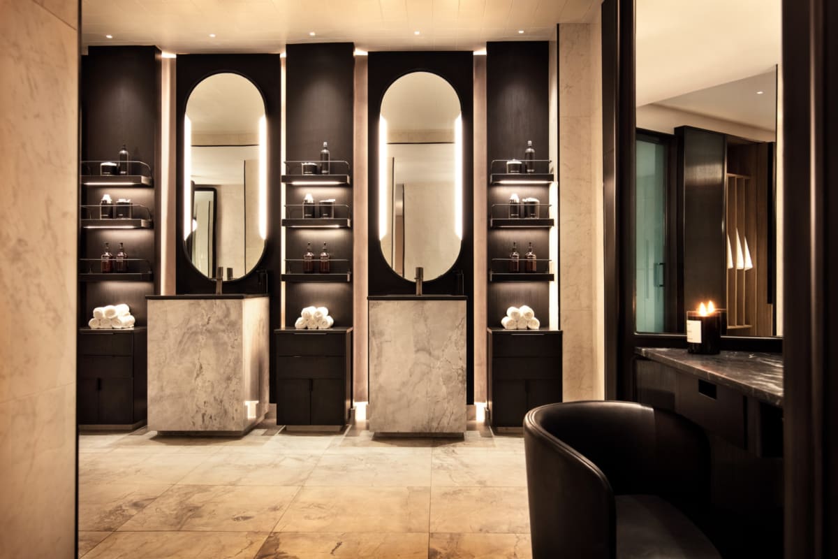 Exhibitions | Upsilon Gallery