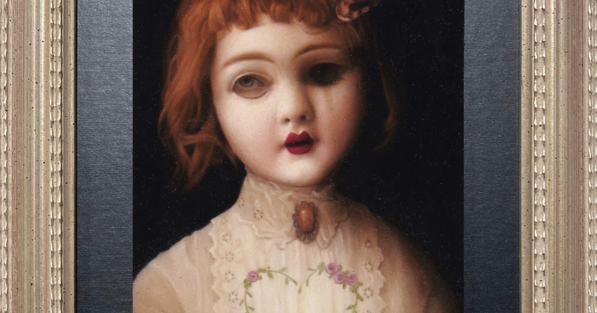 Stephen Mackey, Girl with an Embroidered Heart, 2022 | ARCADIA CONTEMPORARY