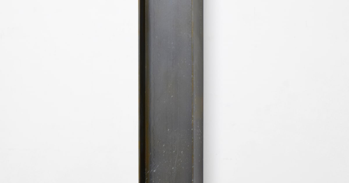Kaz Oshiro, Untitled (Steel Beam), 2017 | galerie frank elbaz