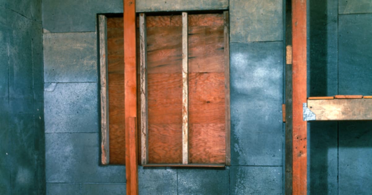 Jeff Wall, Blind Window no. 2, 2000 | Marian Goodman