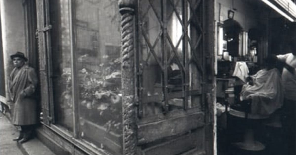 Bruce Davidson, Barber Shop on East 100th Street, 1966-68 | Robert ...