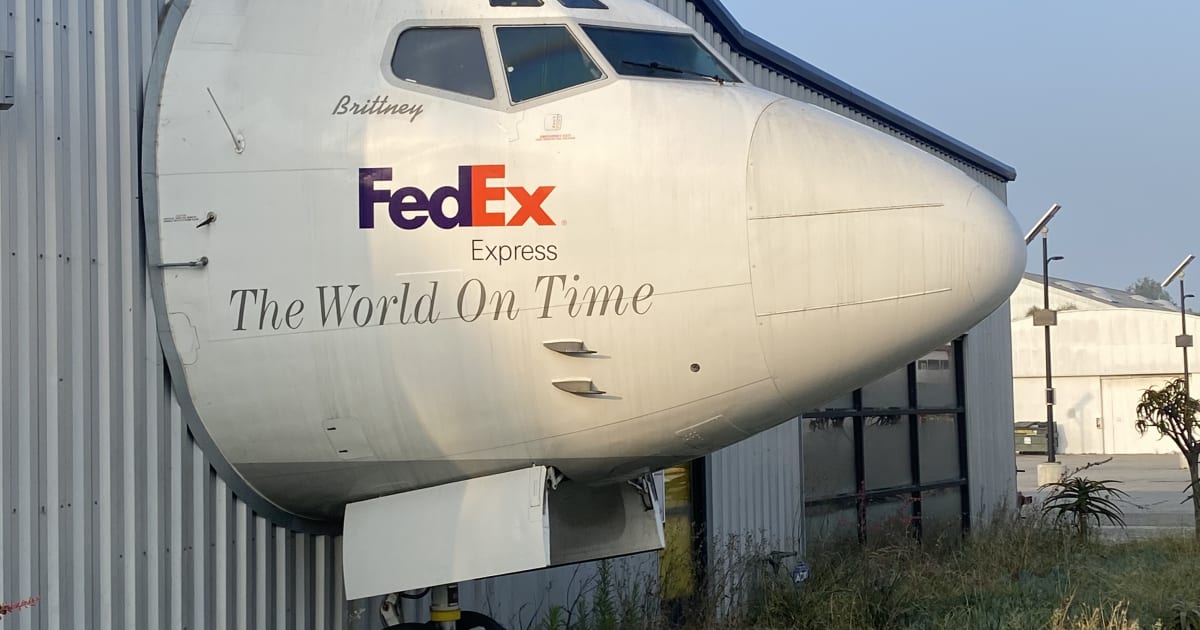 Luis Molina-Pantin. Street Photography | WIZARD GALLERY