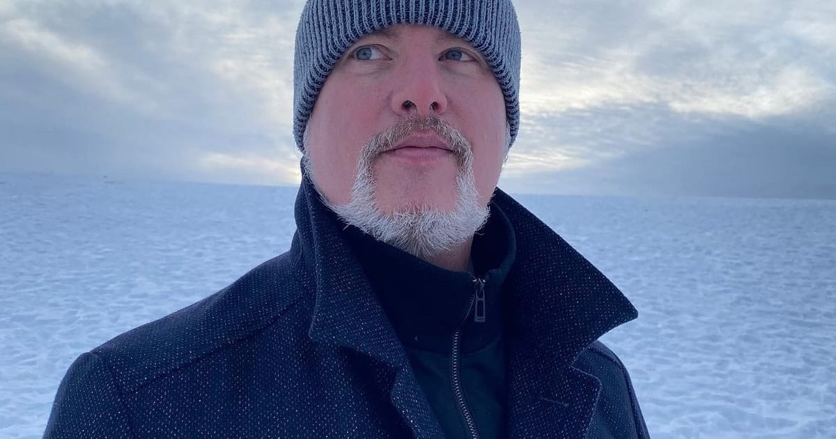 Gary James Joynes - Overview | Peter Robertson Gallery