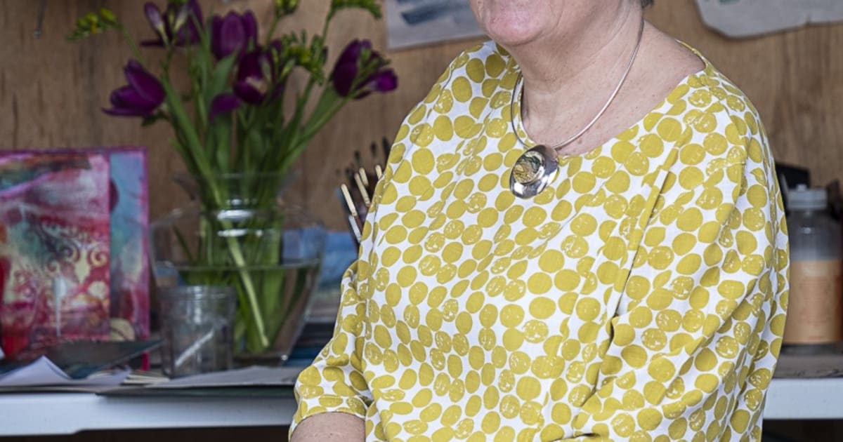 Elaine Wilson - Biography | Alchemist Gallery