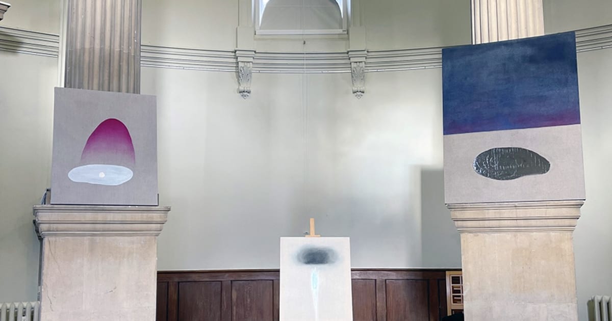 LUX | 4 - 11 December 2021 | Hannah Luxton