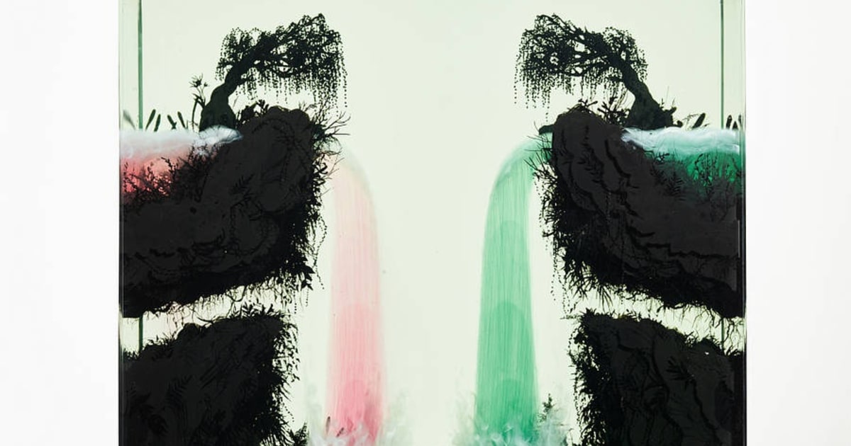 Dustin Yellin - Biography | VISU CONTEMPORARY