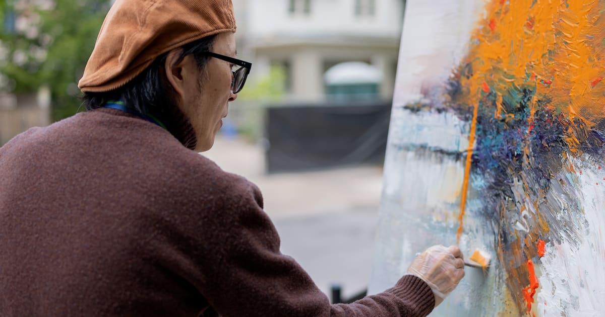 Wei Yan - Biography | Summer & Grace Gallery