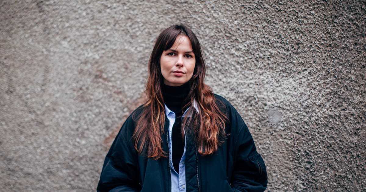 Beatrice Cadar - Biography | Art Innovation