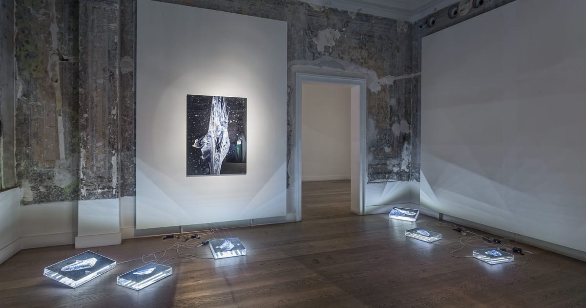 Crystagram | GALERIST