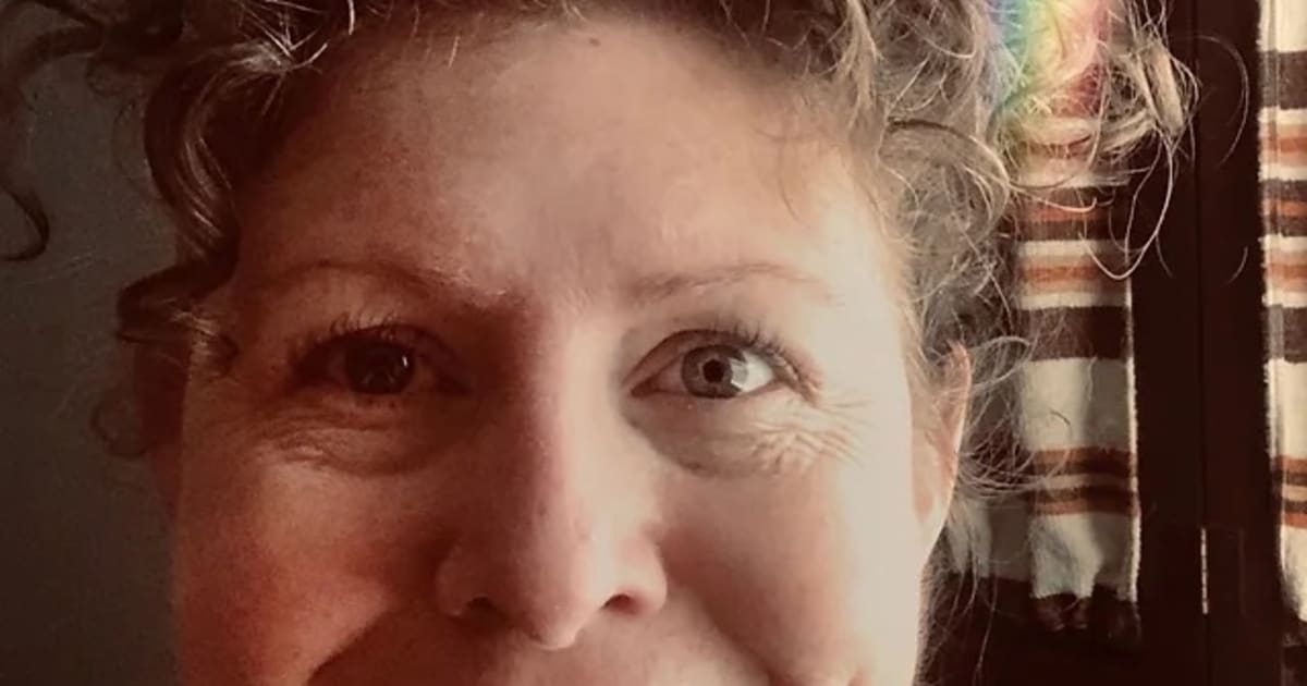 Angela Franks Wells - Biography | Bond Millen Gallery