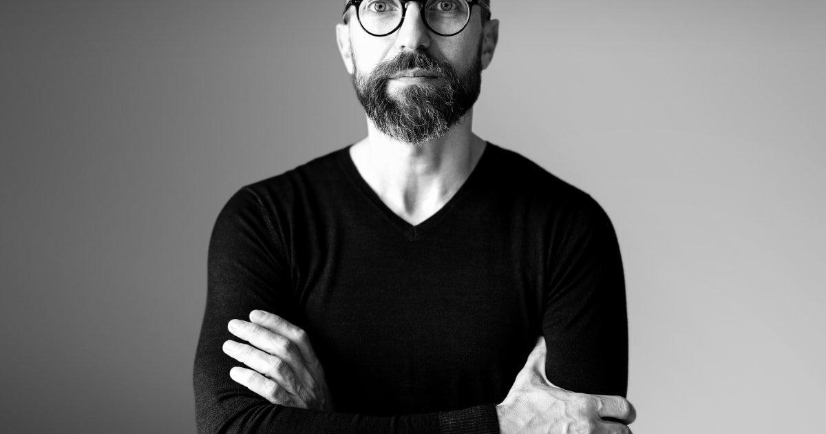 Viktor Popović - Biography | C24 Gallery