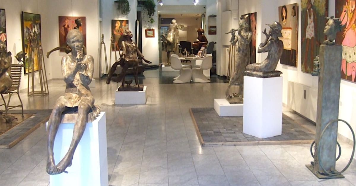 RENÉ JULIEN RETROSPECTIVE | Art Thema