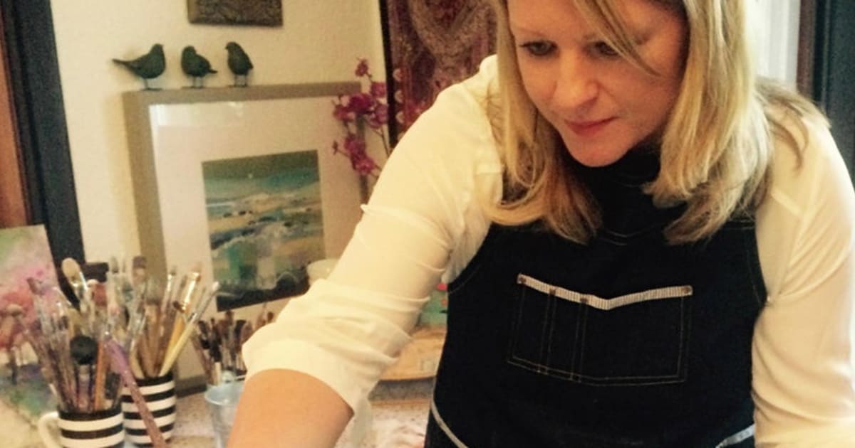 Emma S Davis RSW PAI - Biography | Ballater Gallery