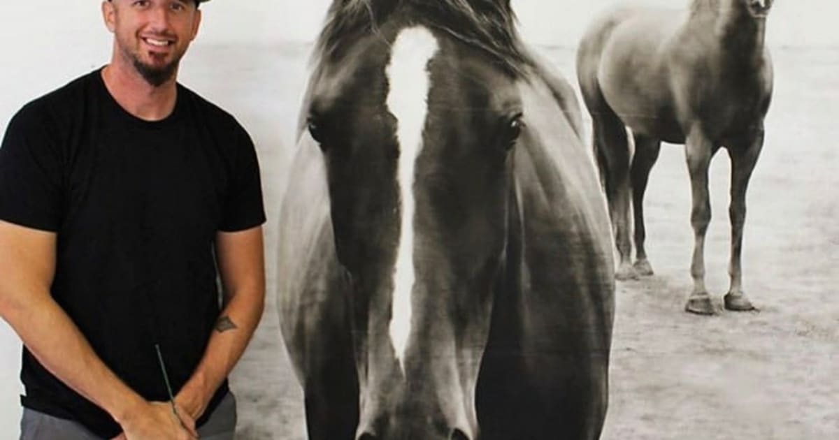 Artist Bio | Kenneth Peloke | Courtney Collins Fine Art