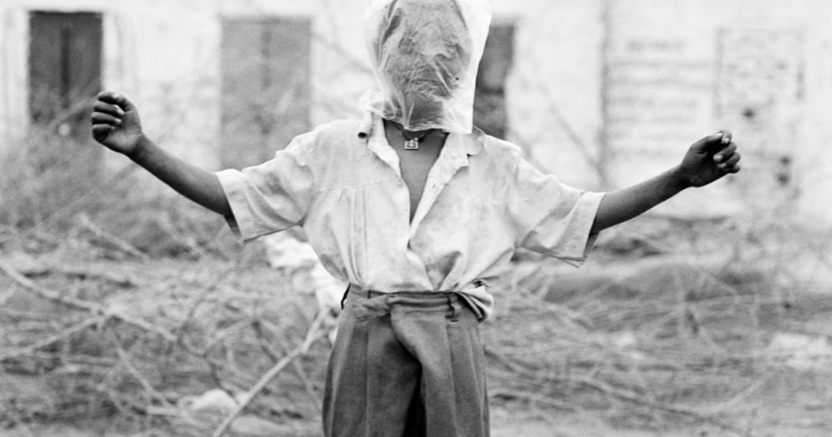 Gauri Gill | Erna Hecey