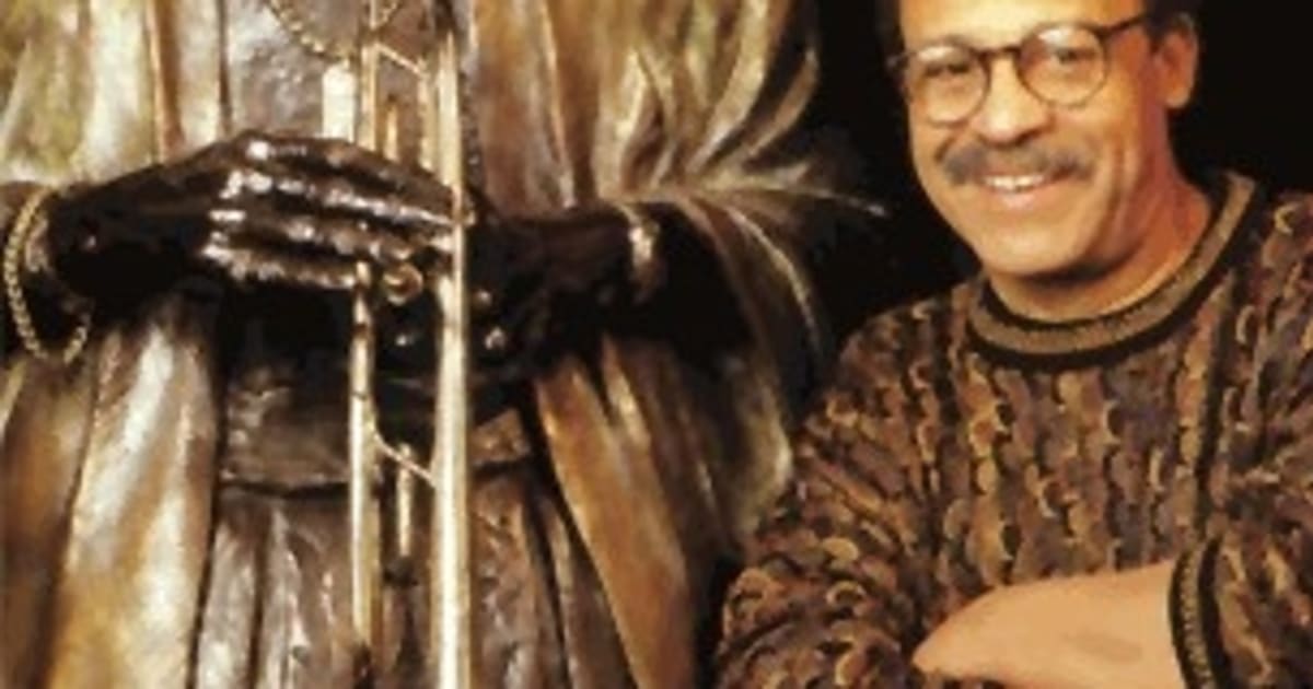 Ed Dwight - Biography | Hearne Fine Art