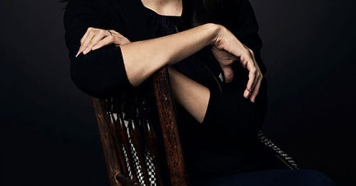 Analia Saban - Biography | The Lapis Press