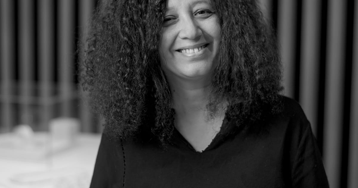 Amina Agueznay - Biography | Loft Art Gallery - Casablanca