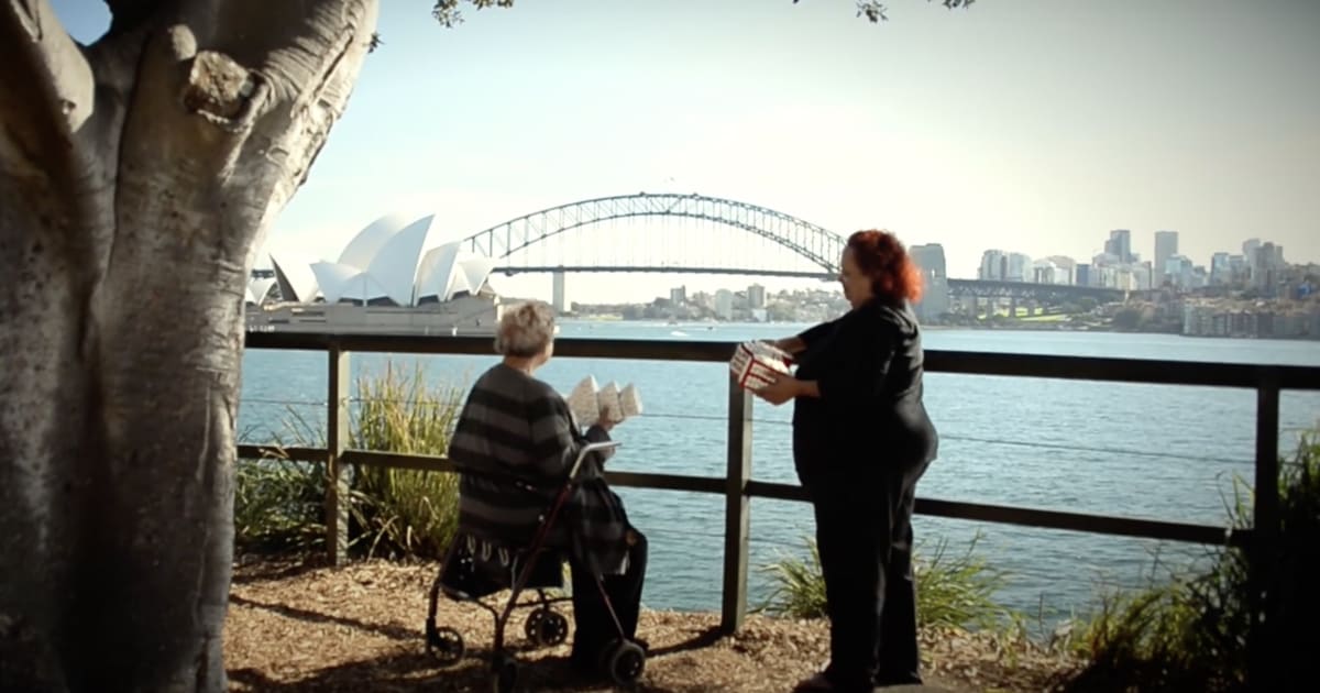The Aboriginal shellworkers of La Perouse, Sydney: Esme Timbery and ...
