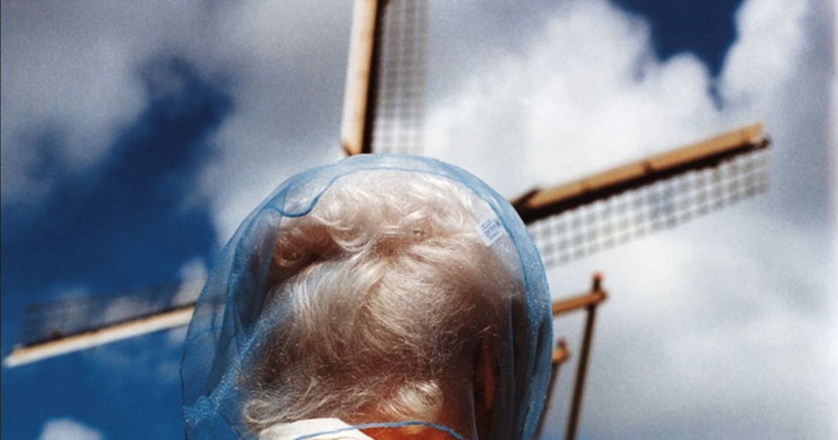 Martin Parr - Biography | ROSEGALLERY