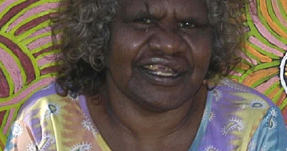 Kaye Brown - Biography | Short St Gallery