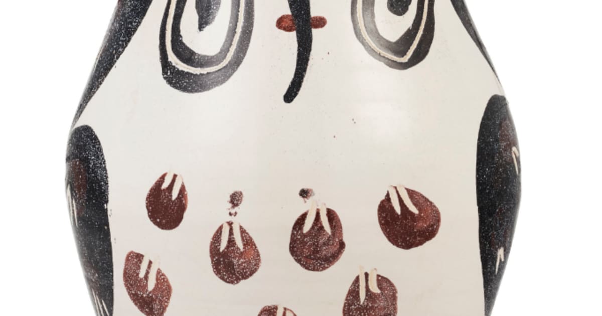 Pablo Picasso, AR 123 - Black and Maroon Owl, 1951 | Rosenbaum Contemporary