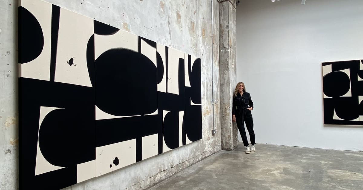 Liza Giles | Flowers Gallery