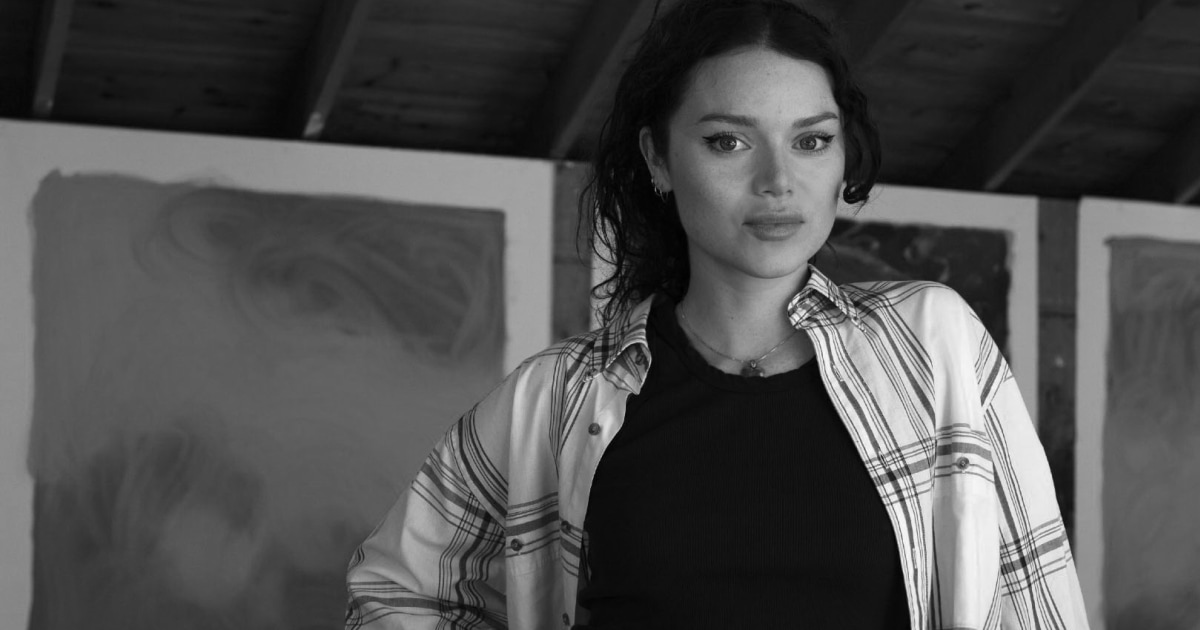 Caroline Absher - Biography | Makasiini Contemporary