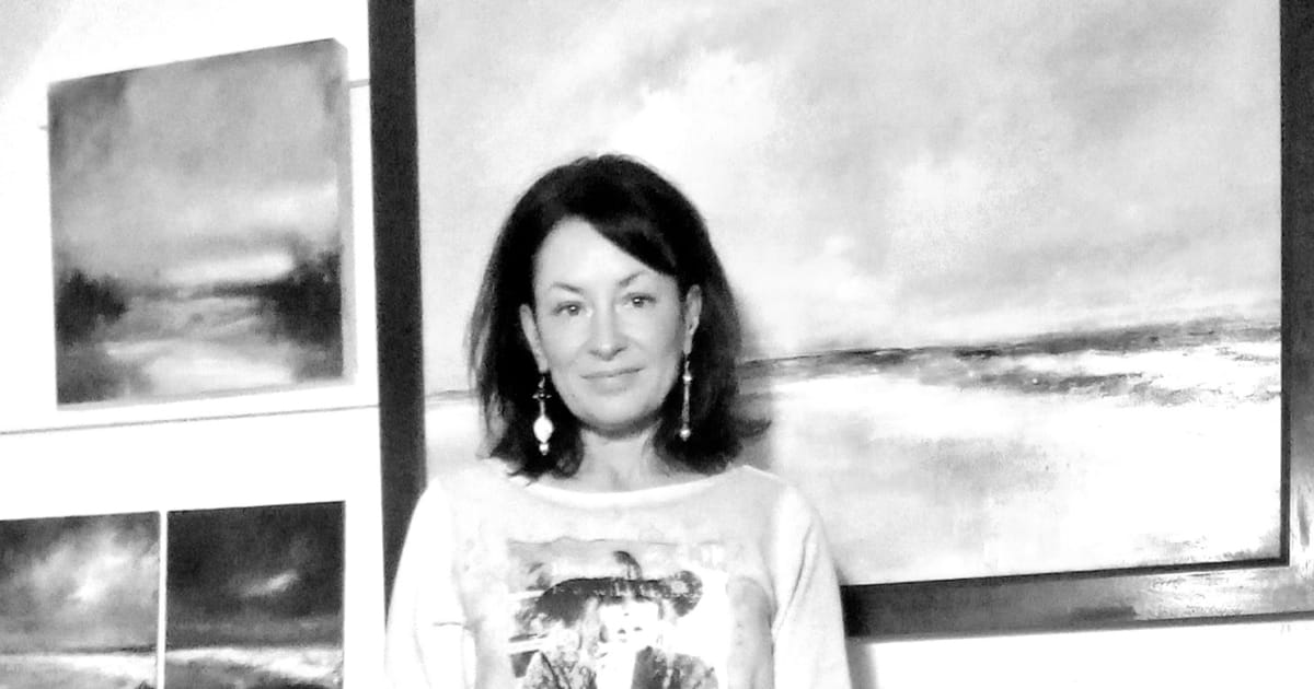 Claire Howlett - Biography | Amber Galleries