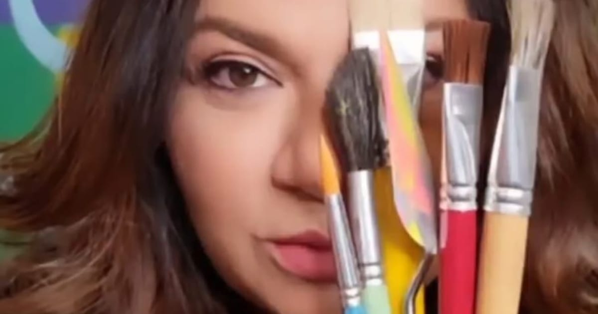 Anne Beatriz - Biography | ELiTY ART