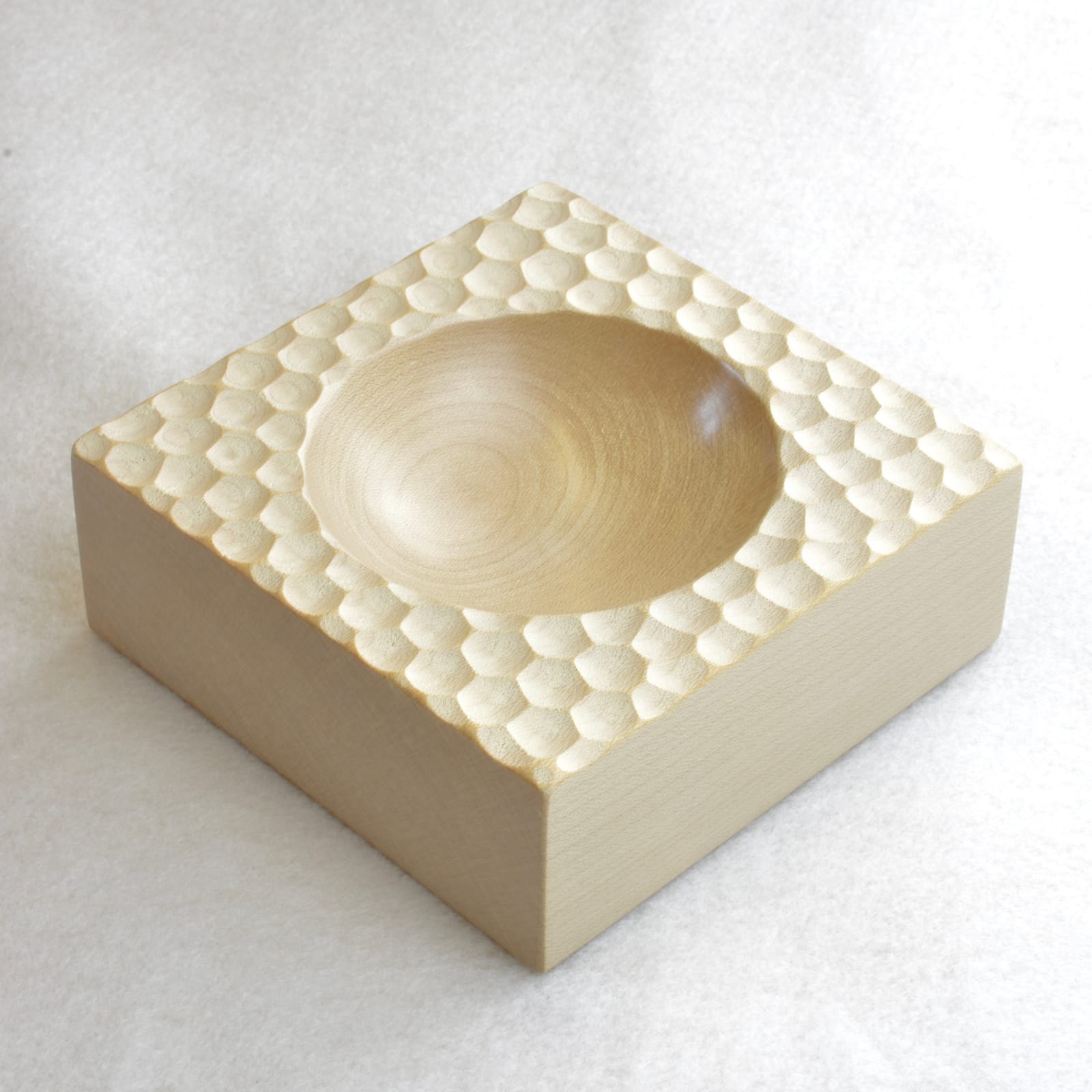 Laurent Peacock, Dimple Bowl, 2023 | Contemporary Applied Arts