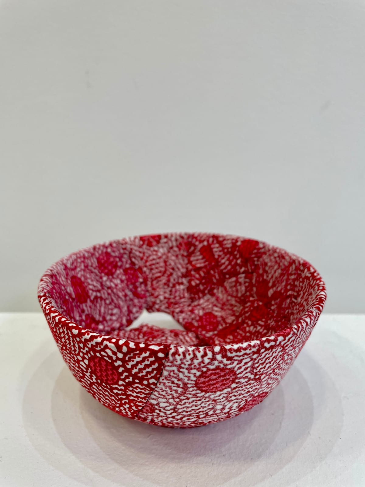 Zoe Hillyard, Pink Sunset Bowl, 2023 | Contemporary Applied Arts
