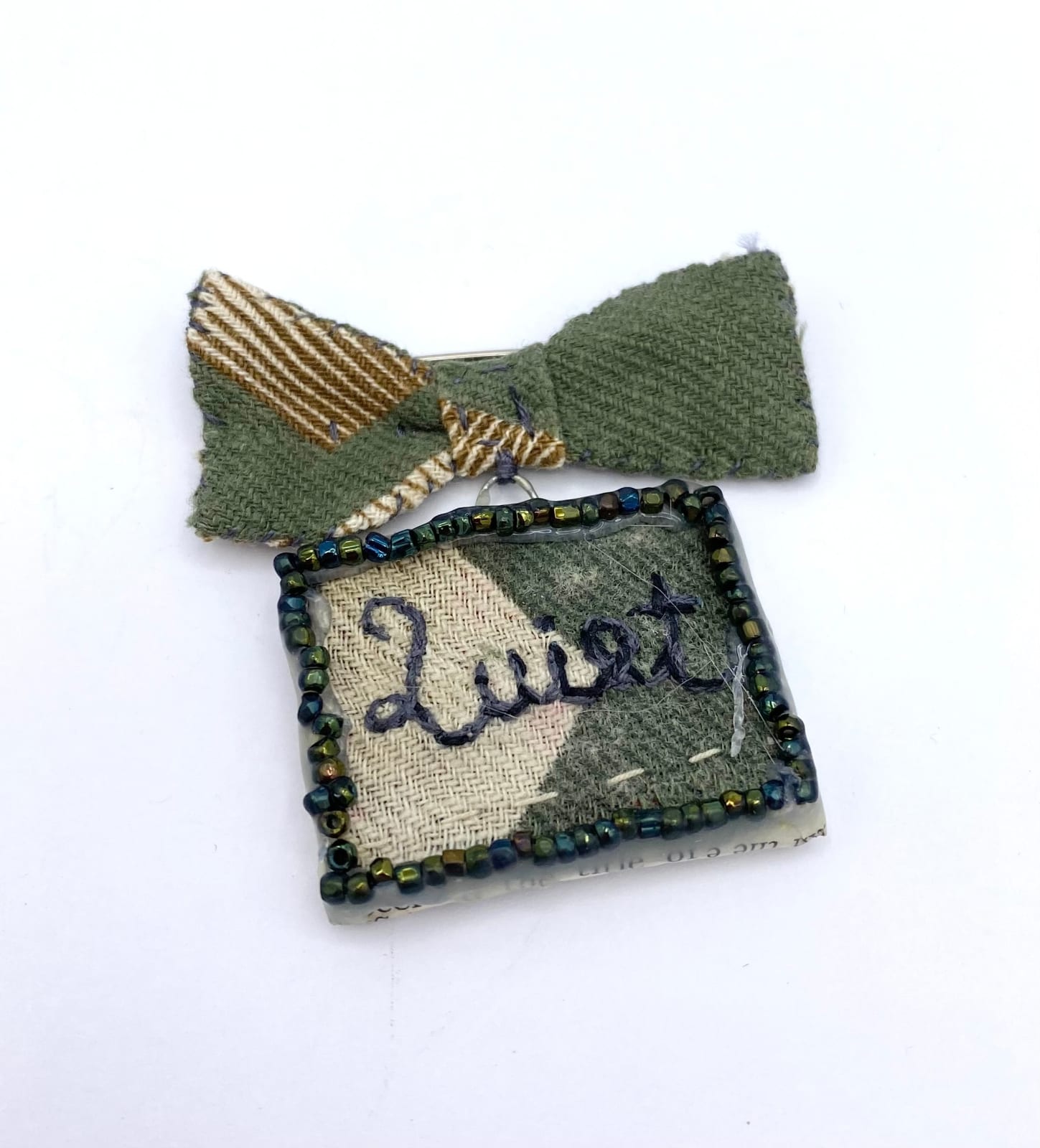 Julie Arkell, Quiet Brooch, 2025 | Contemporary Applied Arts
