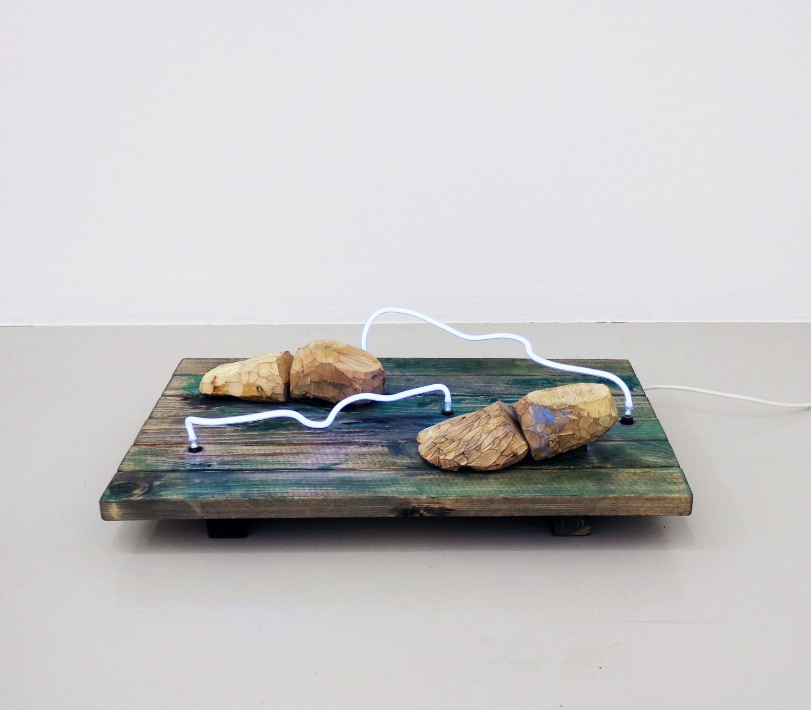 Julia Bondesson, Bones Alined, 2024 | Belenius