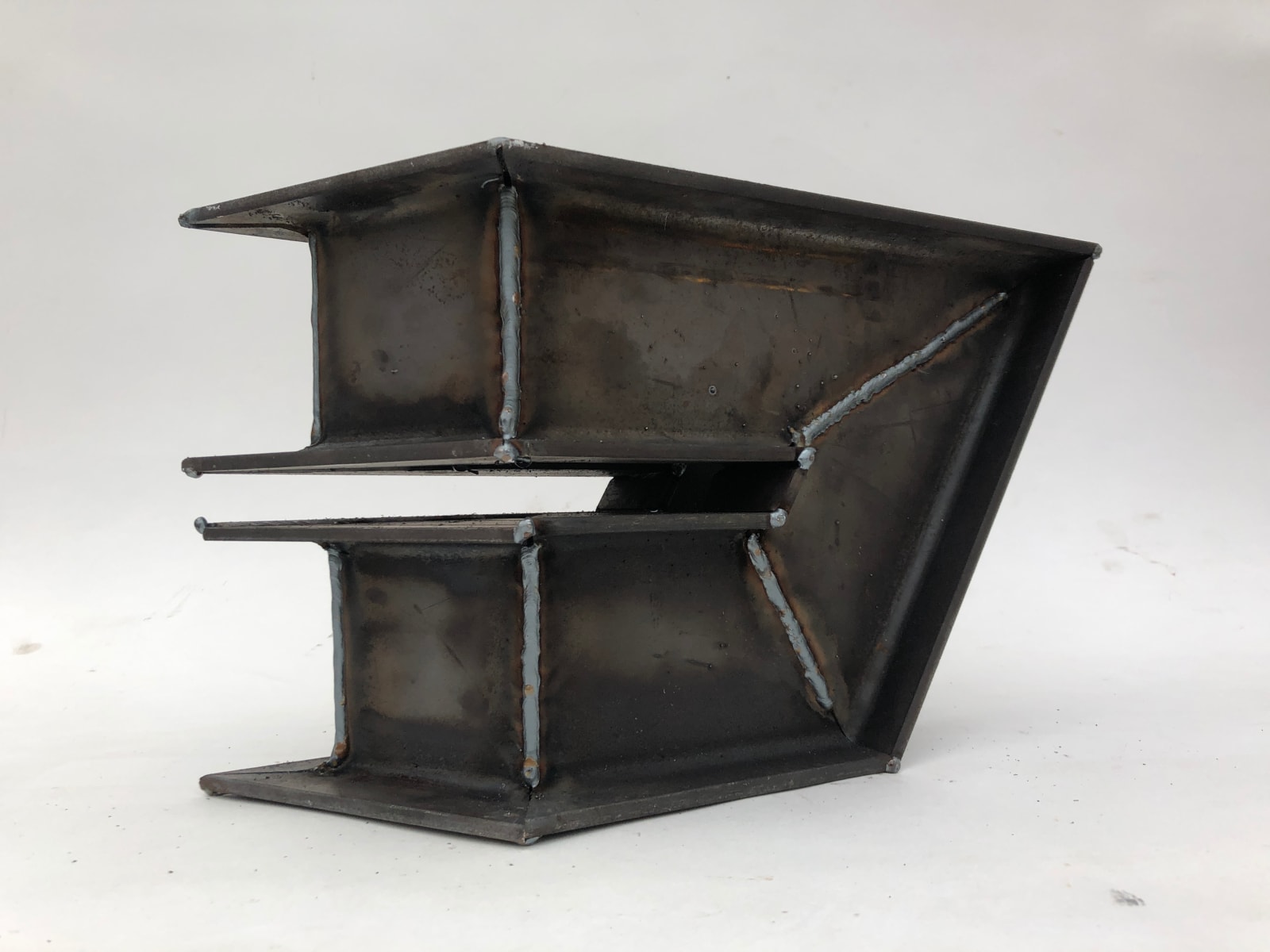 Art van Triest, H-Beam, 2022 | Moya Museum