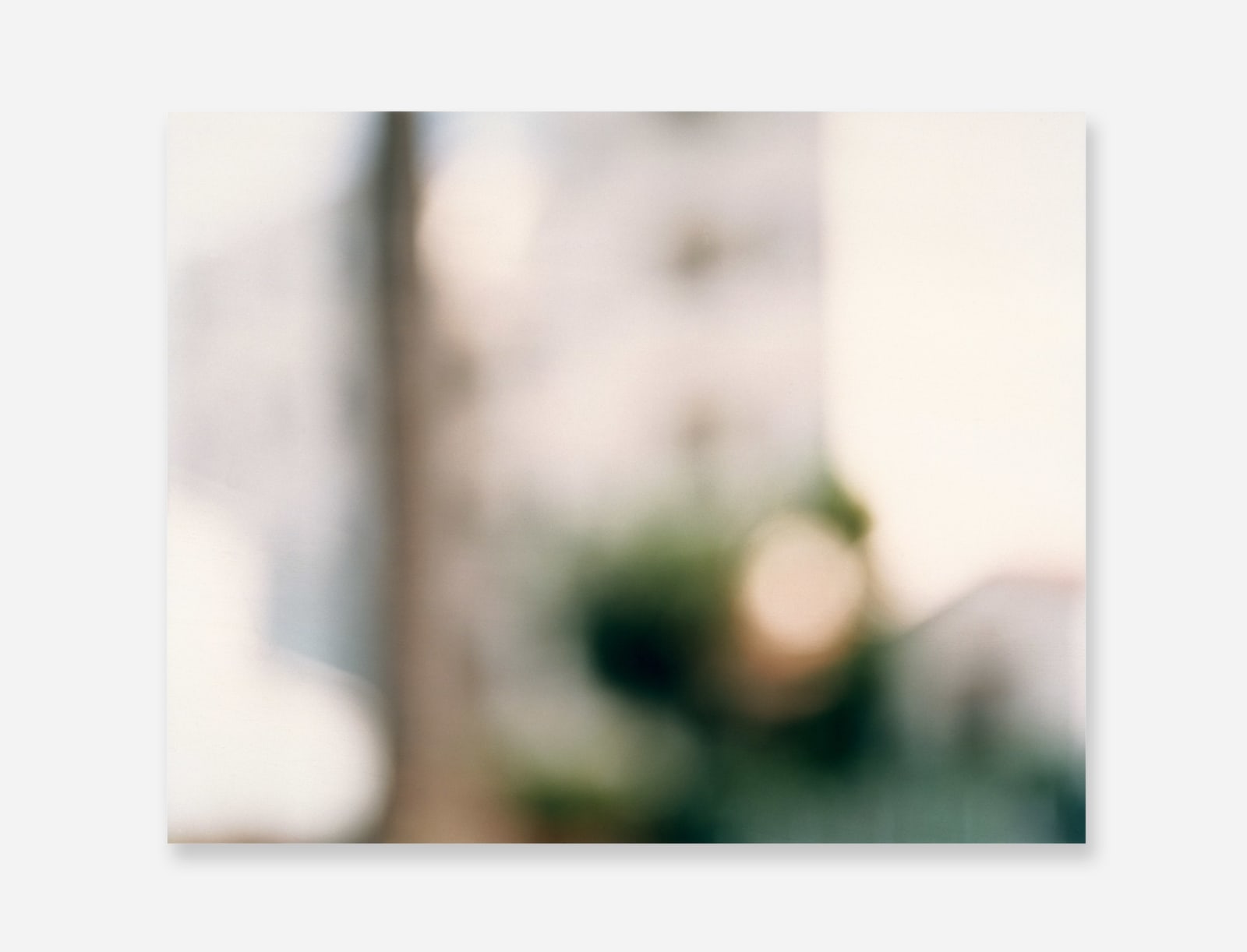 Uta Barth, Field # 16, 1996 | Tanya Bonakdar Gallery