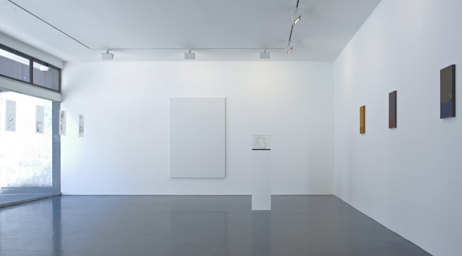 Mira Schendel in conversation with Max Bill, Naum Gabo, Sol Lewitt ...