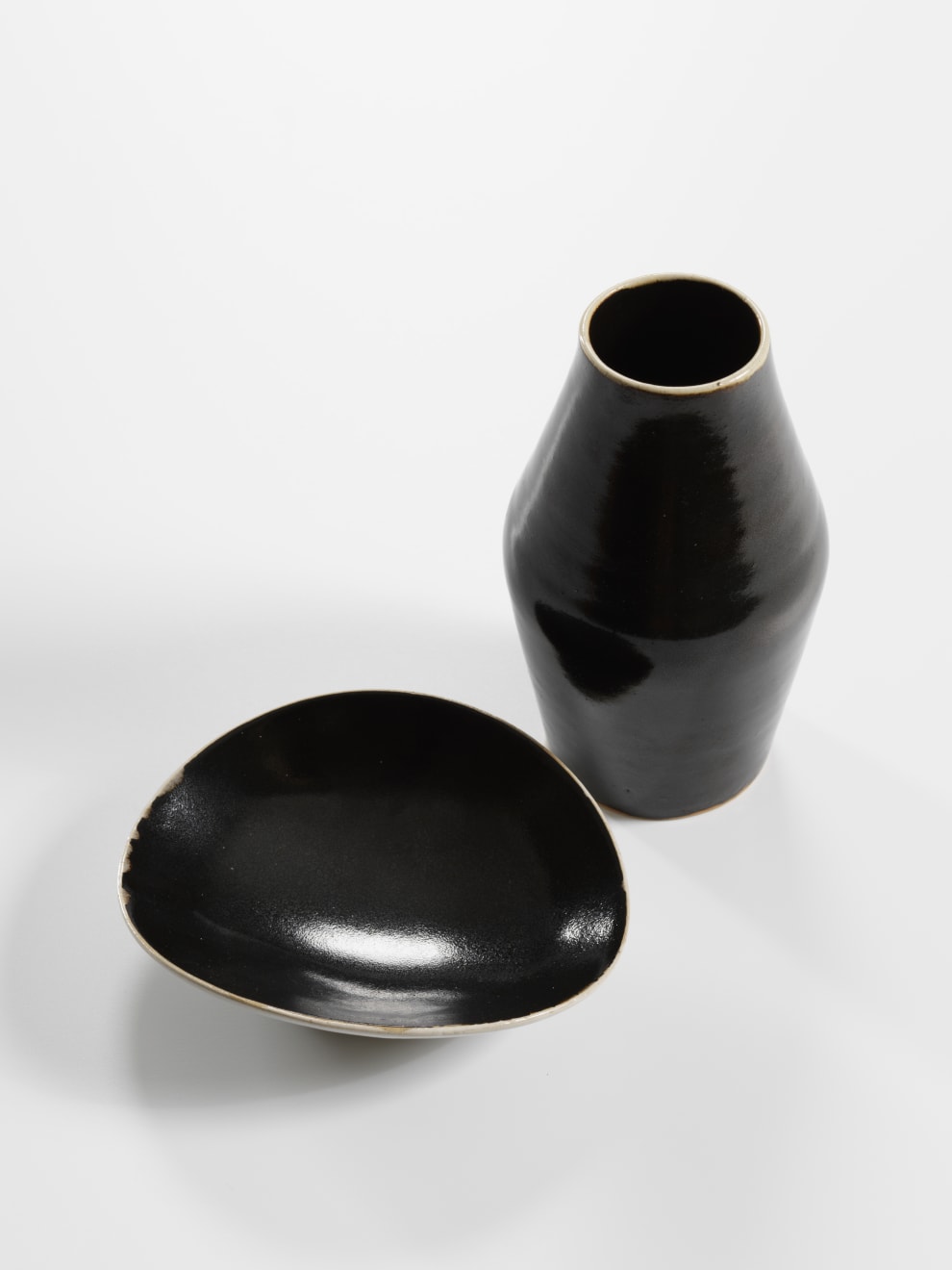 Lucie Rie, Flower Vase, c. 1950 | Oxford Ceramics Gallery