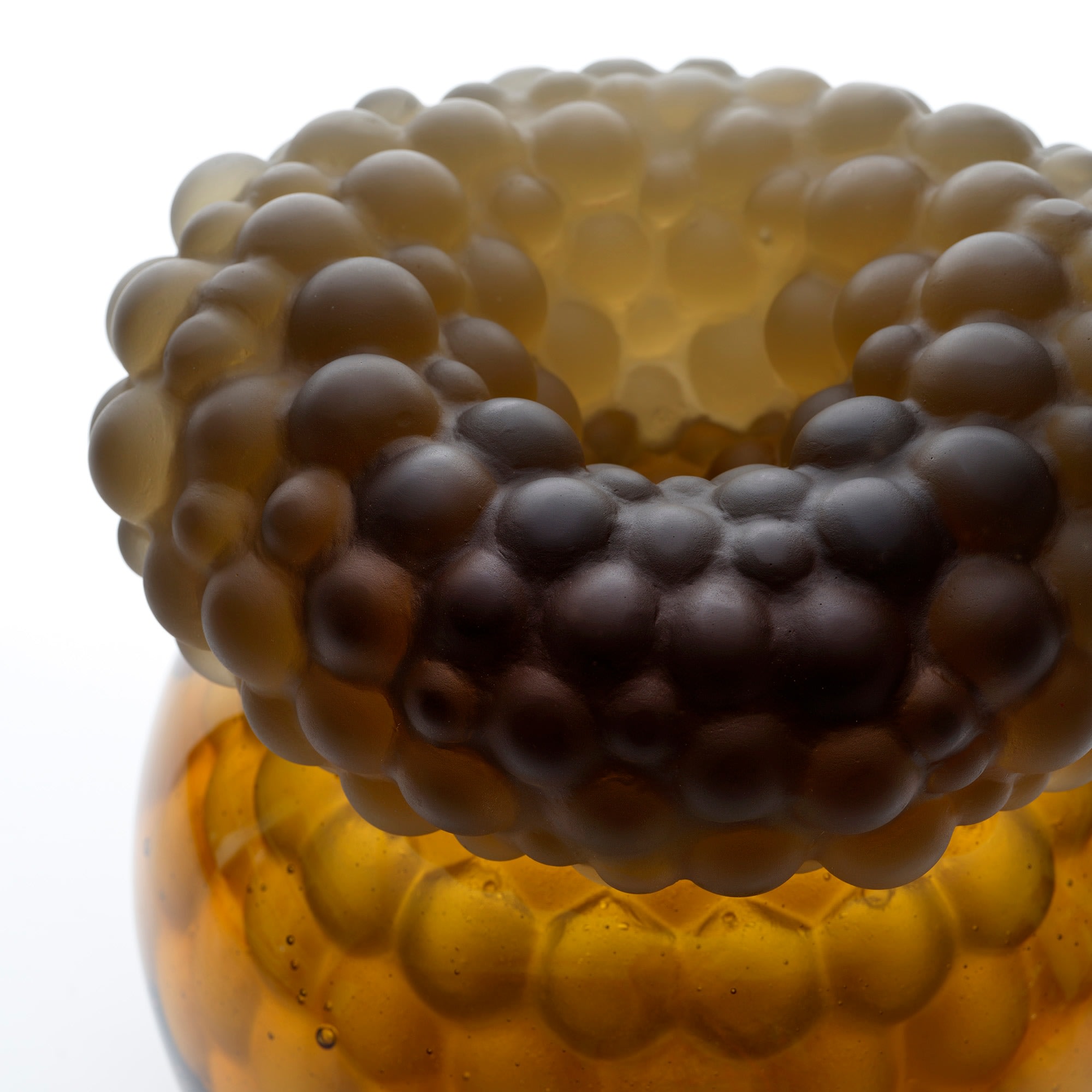 Angela Jarman, Amber Honeycomb Jar, 2024 | Adrian Sassoon