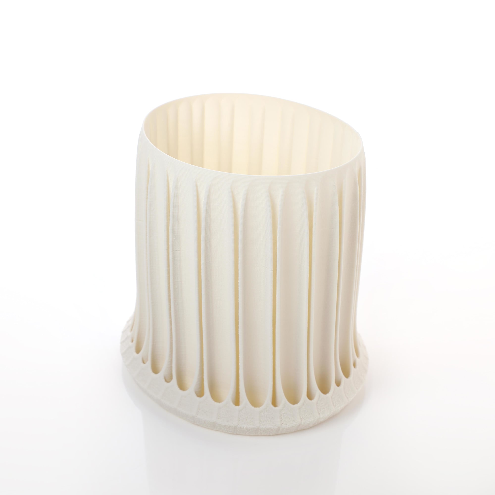Nico Conti, Filigree of Porcelain; Light Column, 2020 | Adrian Sassoon