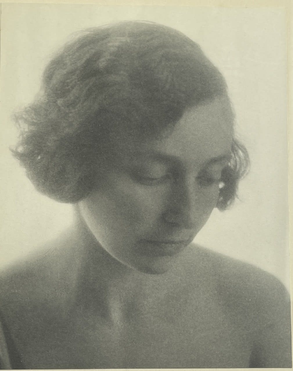 Betti Mautner, Helen Mautner (Hyman), 1918 | THE HYMAN COLLECTION