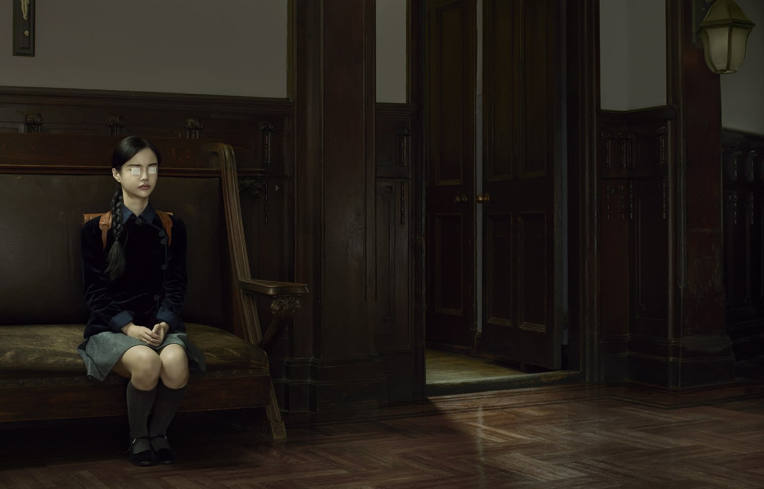 Erwin Olaf, Shanghai Fu 1088 the Waiting Room, 2017 - 2018 | DANYSZ