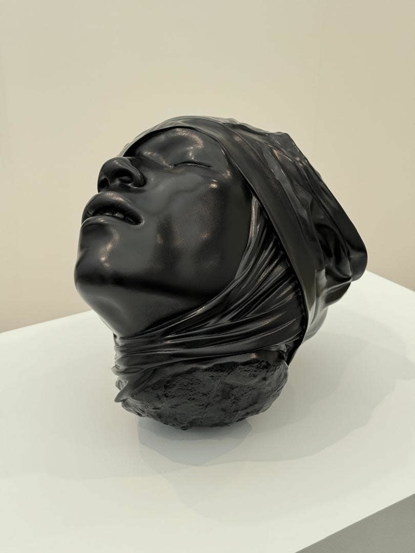 Artists | Dastan Gallery