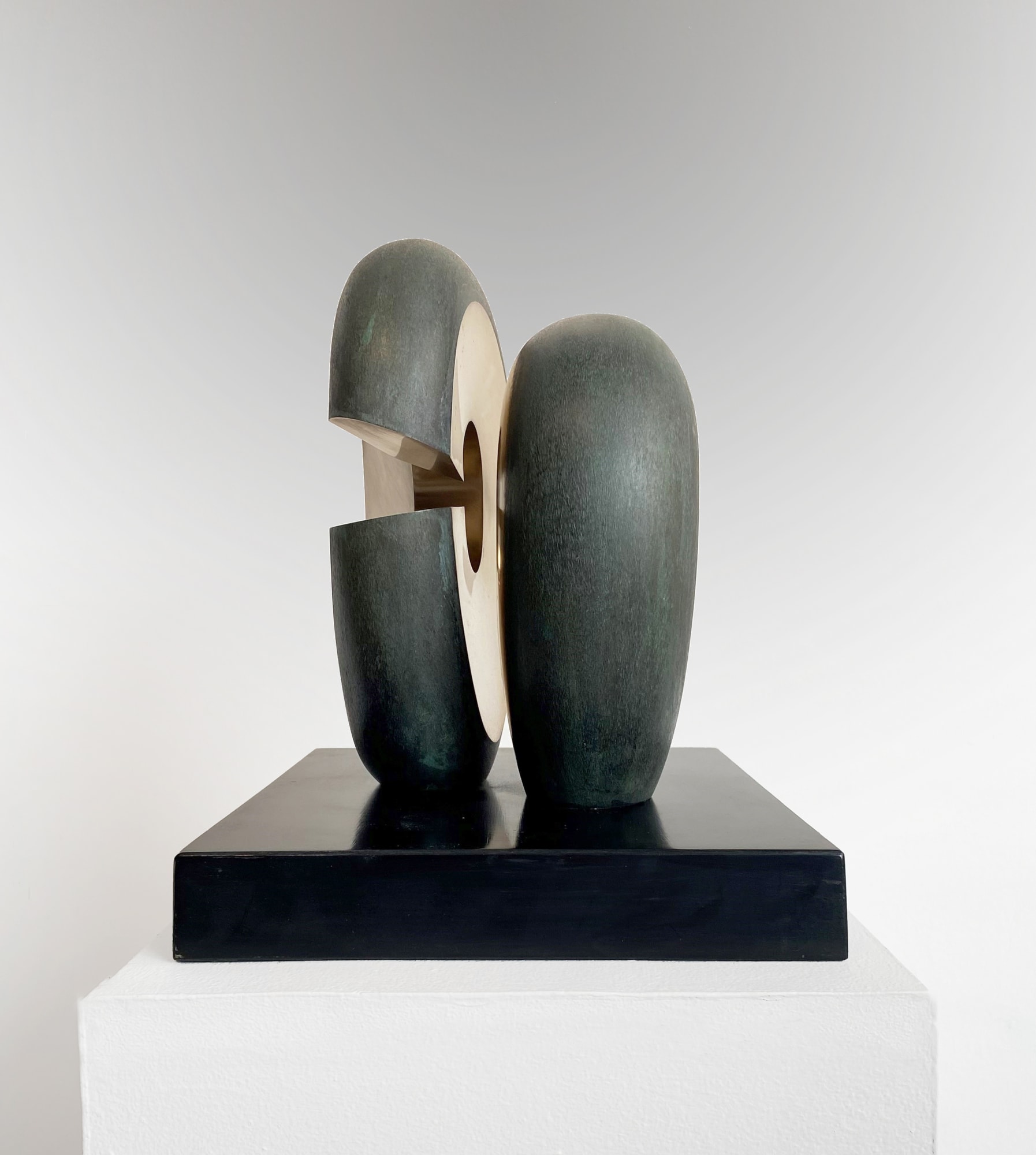 Tommy Rowe, Zawn Organ | The Nine British Art