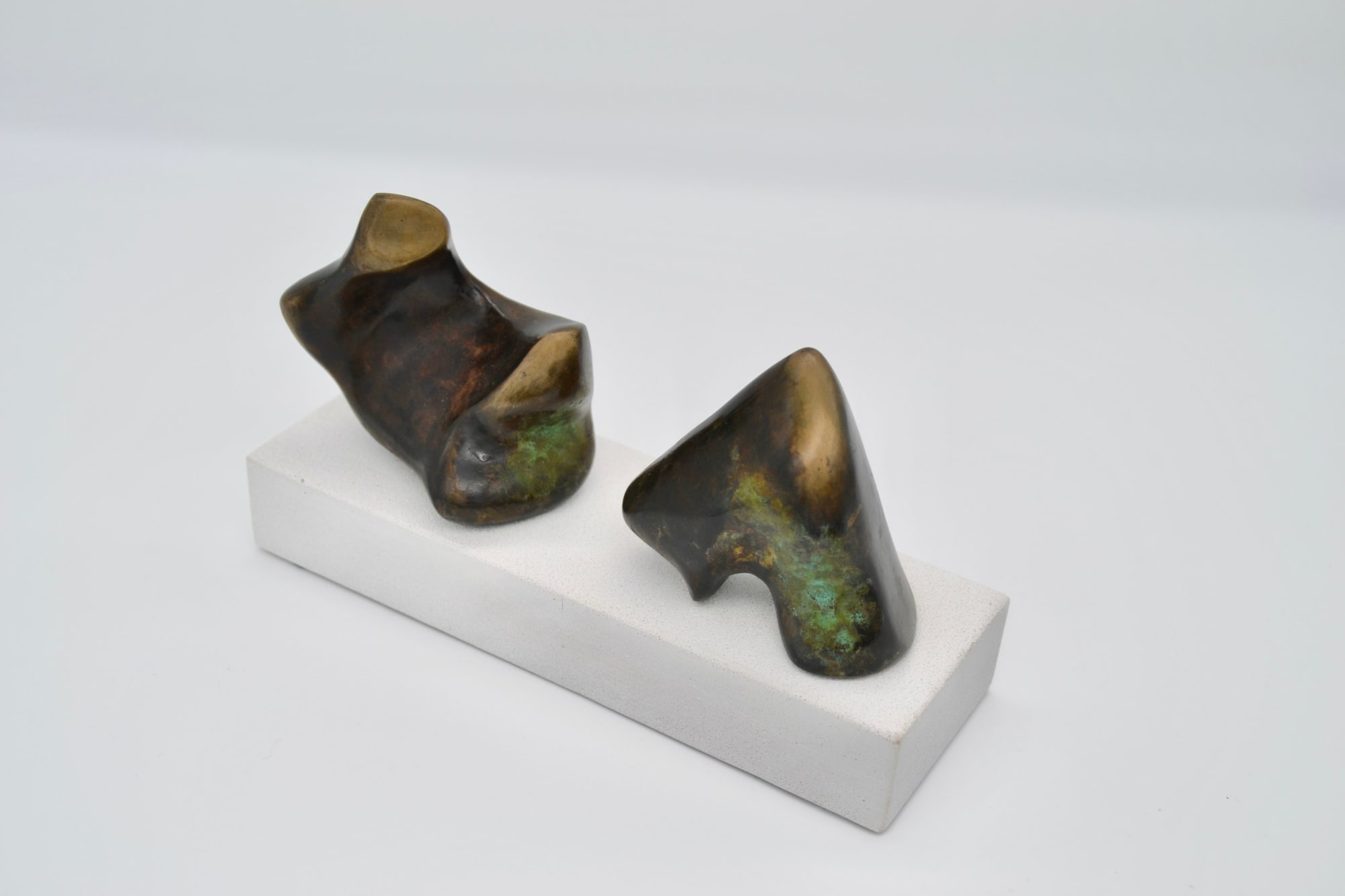 Ian Knowles, Reclining Figure, 2019 | Sculpture Source