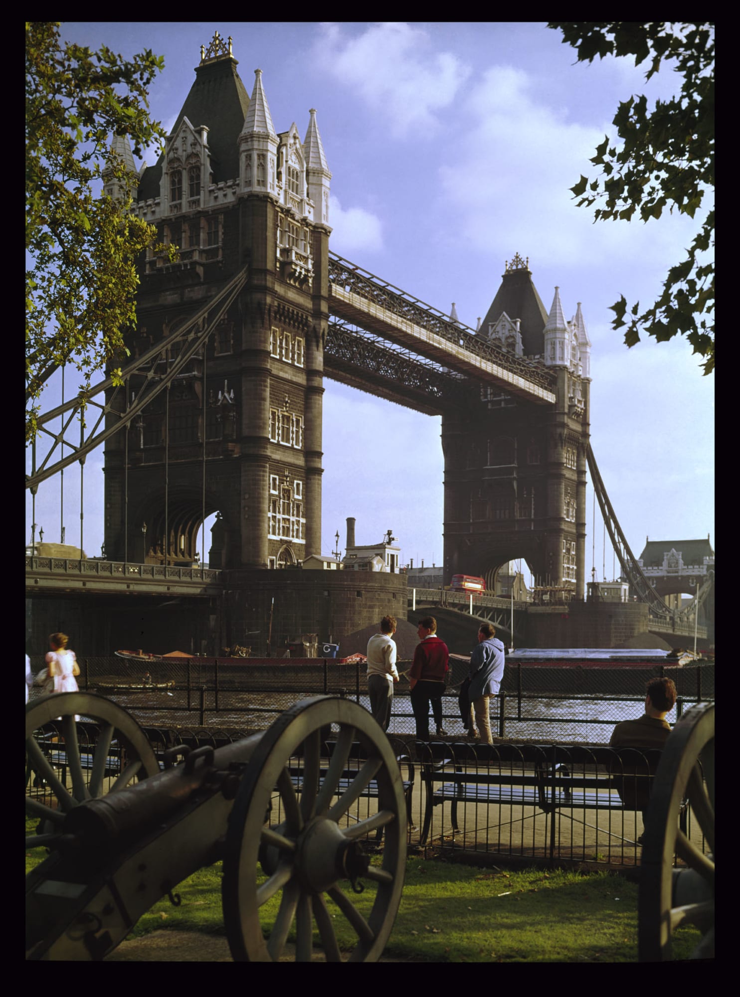 John Hinde, Tower Bridge, London | Print Sales Gallery | The ...