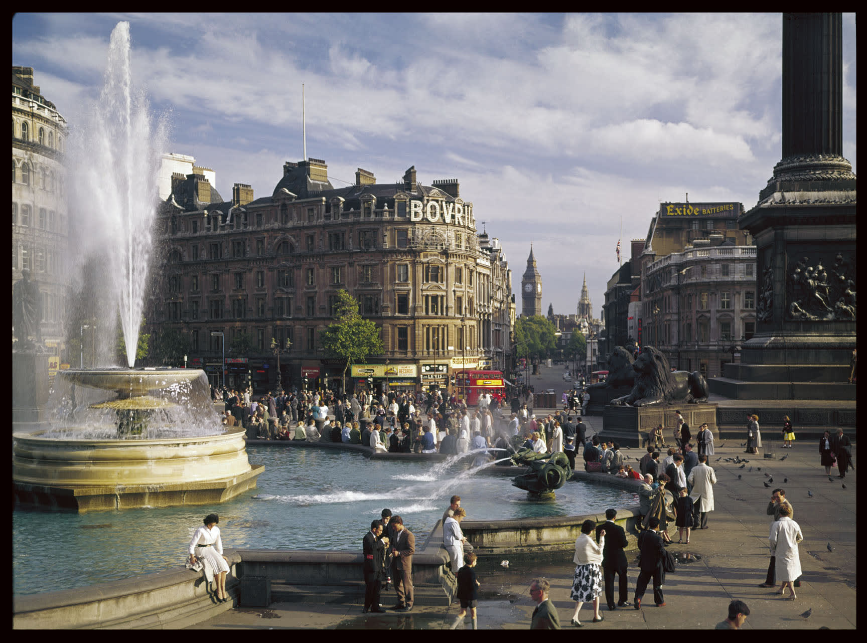 John Hinde, Trafalgar Square Fountains, London | Print Sales Gallery ...
