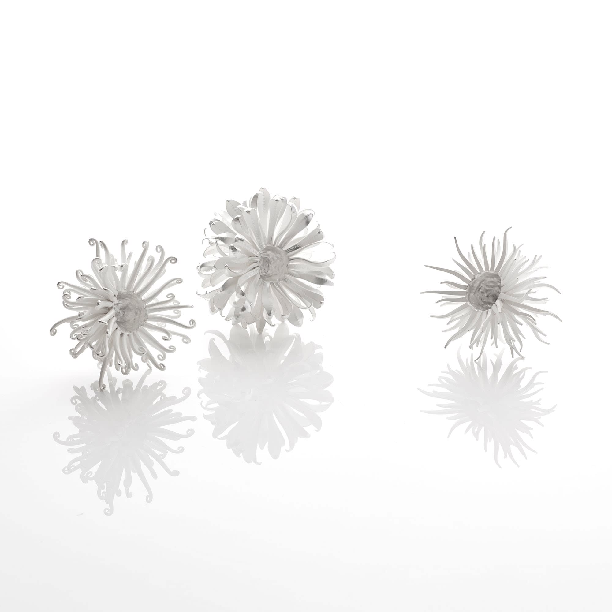 Junko Mori, Silver Organism, Square Spikes, 2023 | Adrian Sassoon