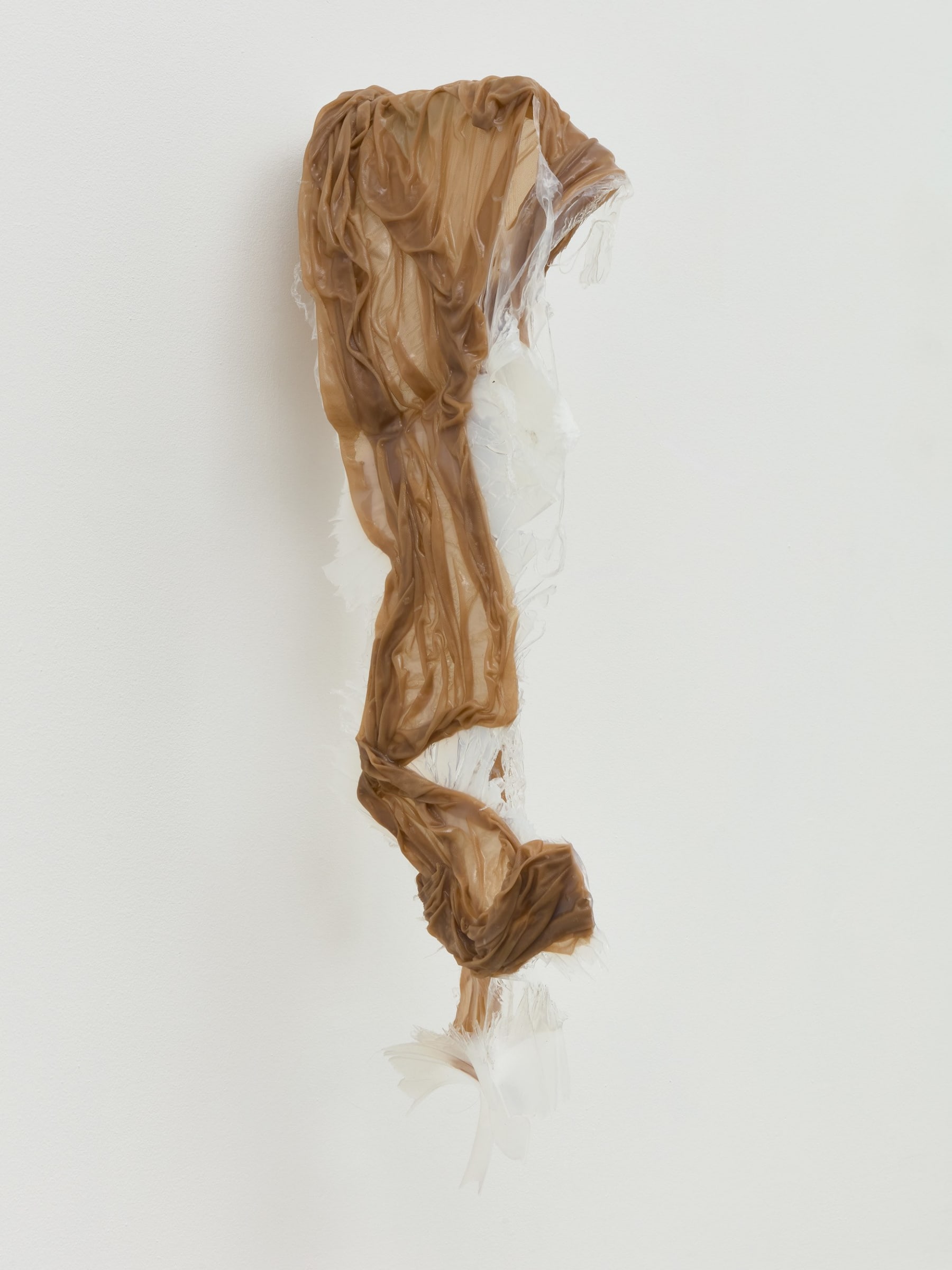 WeiXin Quek Chong, _moult 3, 2025 | ai. Gallery, London