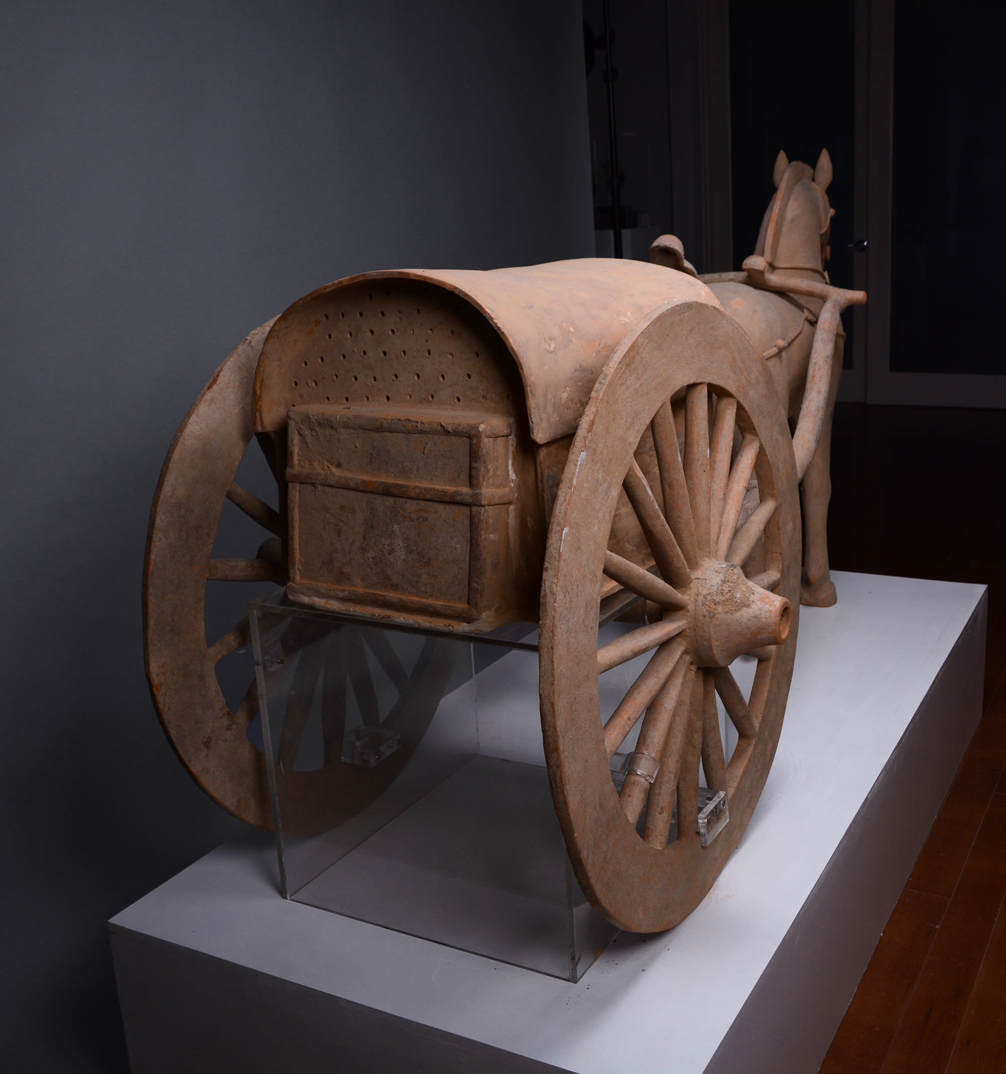 Western Han Terracotta Sculpture of a Horse and Carriage, 206 BCE - 9 ...
